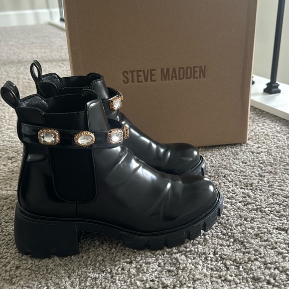 Steve Madden | Shoes | Steve Madden Hamlet Black Box Bootie Size 8 ...